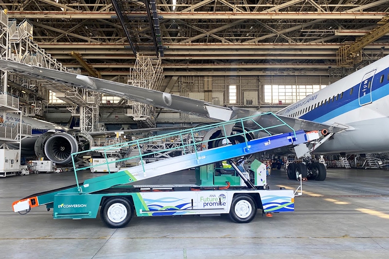 グラハン電動化加速、JAL・ANAが導入するローダーの機能｜ニュースイッチ by 日刊工業新聞社
