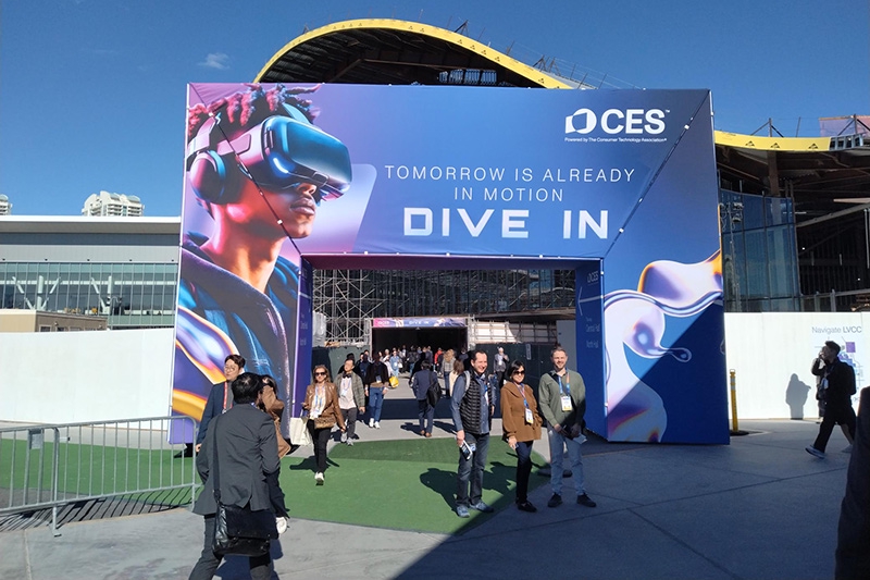 EVに空飛ぶクルマ格納・AIコンパニオン・電動サーフィン…「CES」で探求、未知の世界｜ニュースイッチ by 日刊工業新聞社